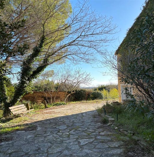 Nages-et-Solorgues - Maison 4 pièces à vendre