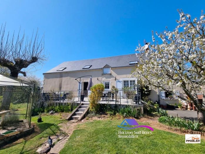 Maison 8 pièces à Chassignolles, à vendre