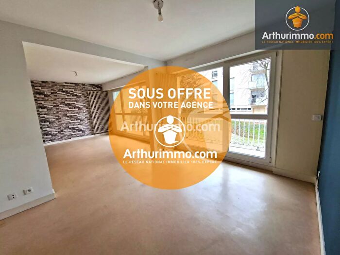 Appartement 4 pièces à Lons-le-Saunier, Mouillères, Parc des Bains, à vendre