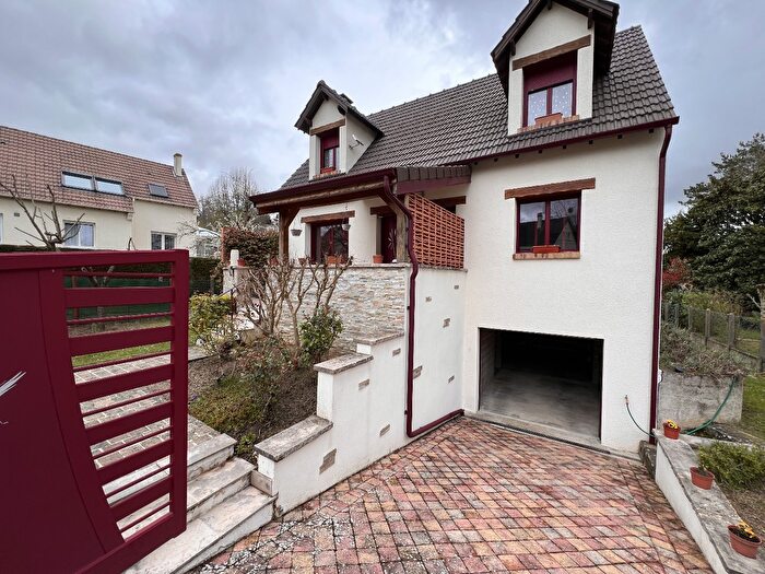 Maison 5 pièces à vendre - Saint-Chéron