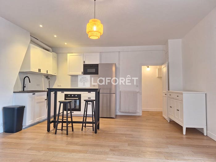 Appartement 3 pièces à Paris 10ème, Château d'Eau, Lancry, à louer