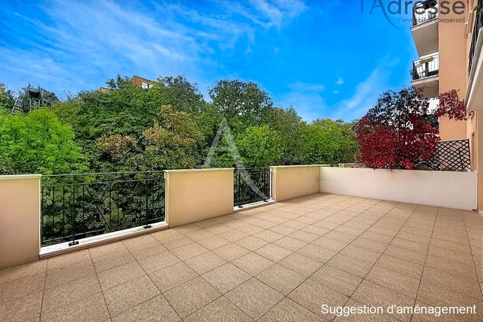 Suresnes, Centre-ville : Appartement 4 pièces à vendre