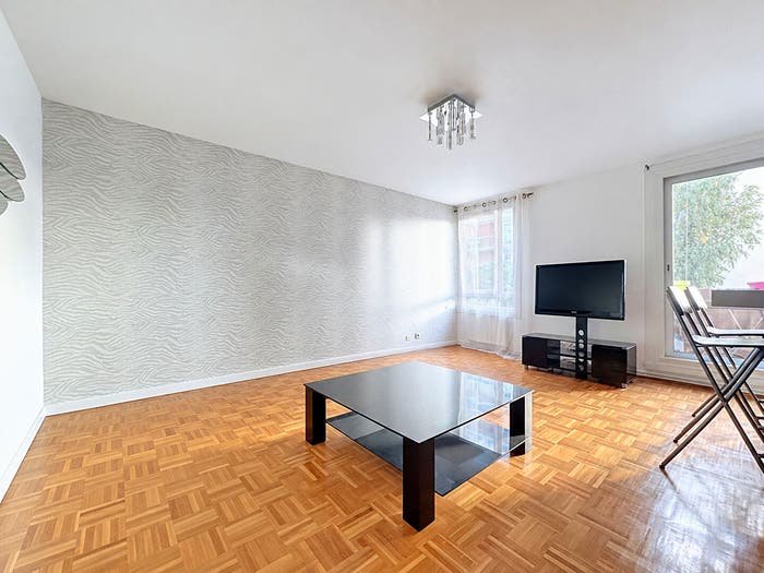 Appartement 4 pièces à louer - Neuilly-sur-Marne, Primevères, Chanoux
