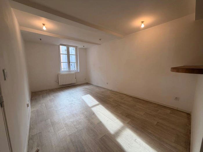 Le Port, Toulon - Appartement 1 pièce à louer