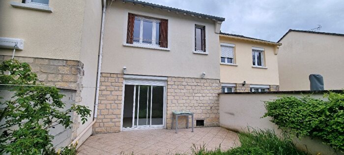 Mantes-la-Jolie, Centre-ville - Maison 3 pièces à vendre