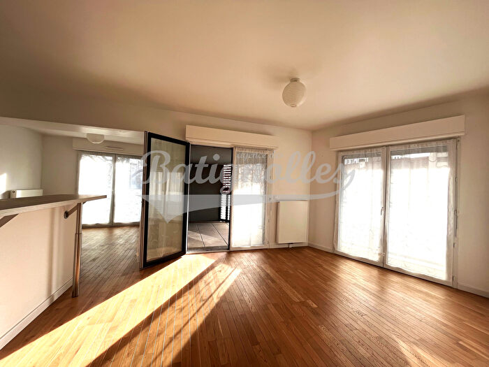 Appartement 4 pièces à vendre à Asnières-sur-Seine, Gresillons, Voltaire