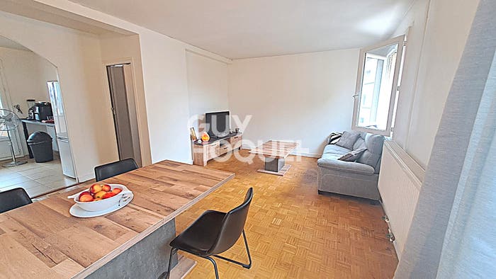 Appartement 3 pièces à Bourgoin-Jallieu, Pré-Bénit, Quais, à vendre