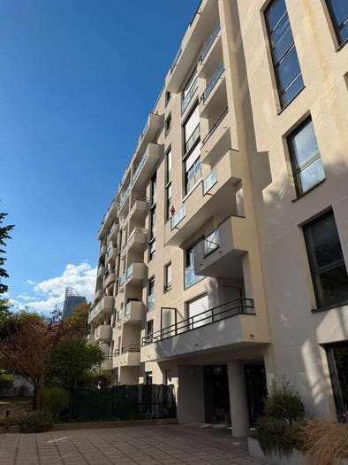 Appartement 4 pièces à louer - Hôtel de Ville, Courbevoie