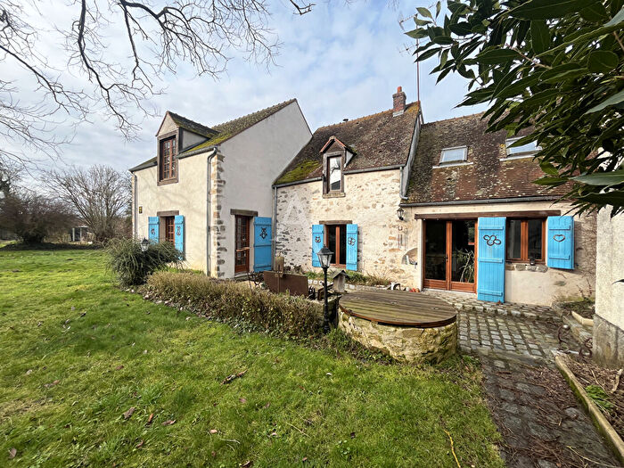 Maison 9 pièces à vendre à Saint-Cyr-sous-Dourdan