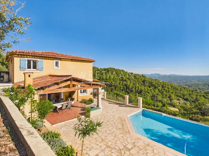 Seillans : Maison 6 pièces à vendre