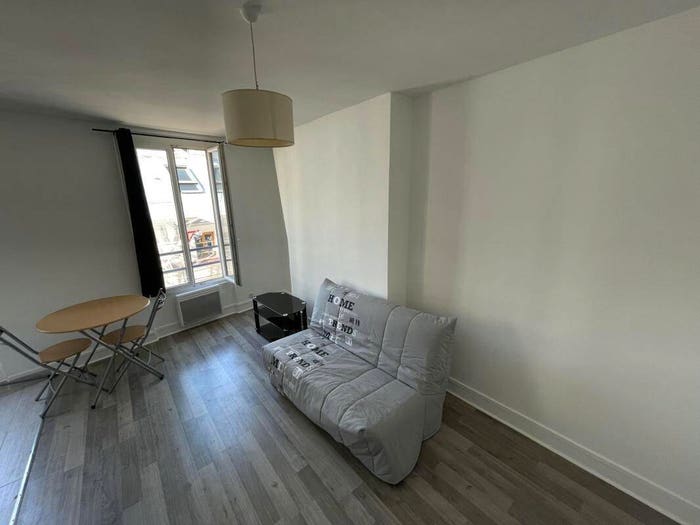 Appartement 2 pièces à Paris 18ème arrondissement, à louer