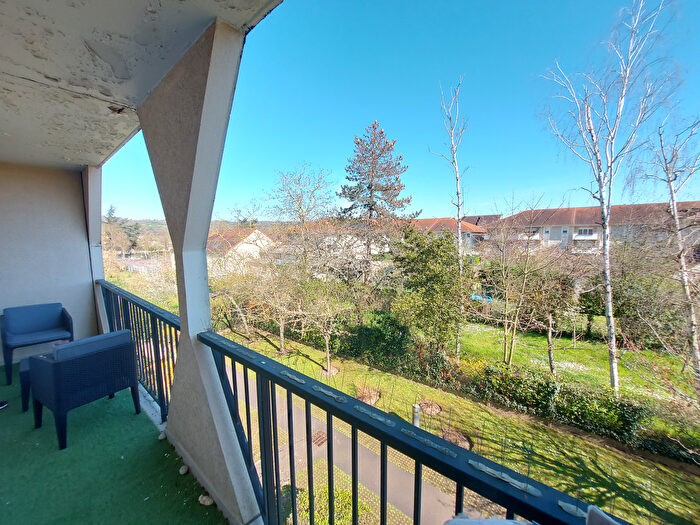 Mantes-la-Jolie, Gassicourt : Appartement 3 pièces à vendre
