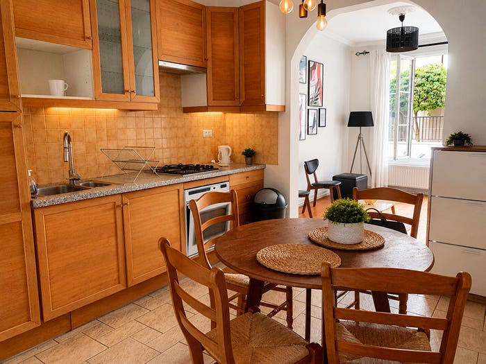 Appartement 3 pièces à Courbevoie, Hôtel de ville, à vendre