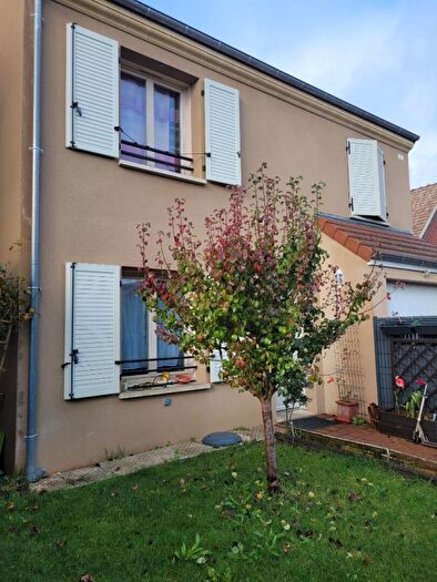 Maison 4 pièces à Étampes, Saint-Michel, Croix de Vernailles, à vendre