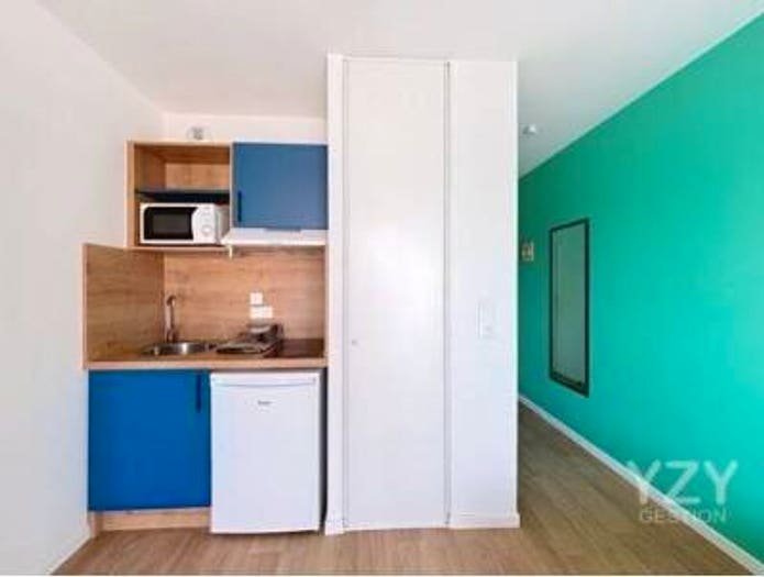 Pouillé-Saint Aubin, Les Ponts-de-Cé : Appartement 1 pièce à louer