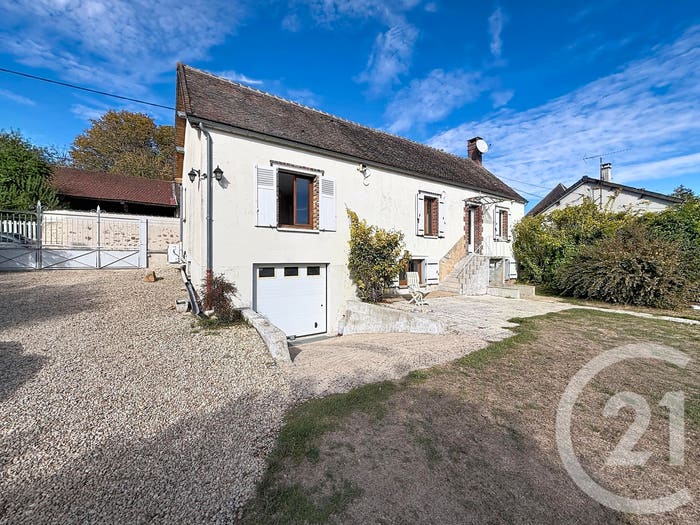 Nailly - Maison 3 pièces à vendre