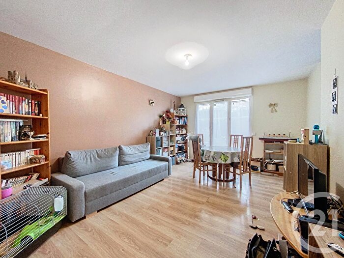 Appartement 3 pièces à vendre à Montereau-Fault-Yonne, Ville basse