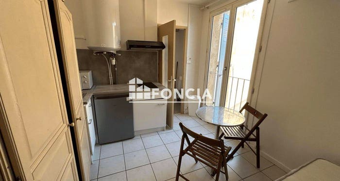 Intra Muros, Manosque - Appartement 1 pièce à louer