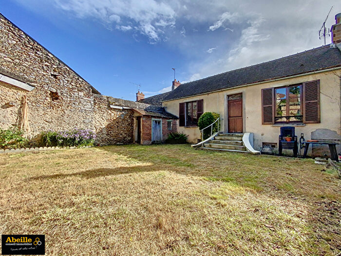 Maison 5 pièces à Saint-Chéron, à vendre