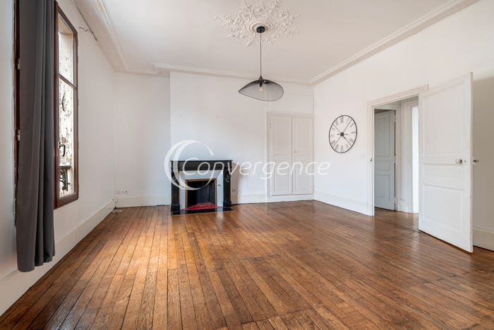 Limoges, Centre-ville, Hôtel de Ville, Emailleurs : Appartement 3 pièces à vendre
