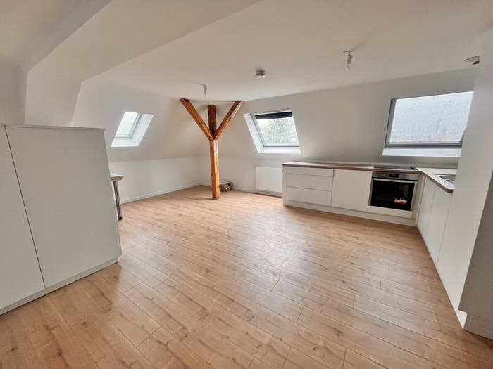 Appartement 1 pièce à Strasbourg, Orangerie, à louer