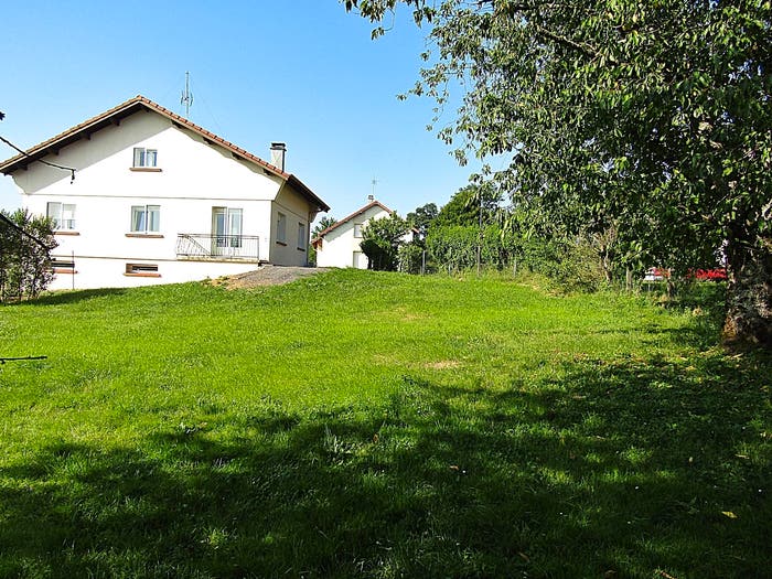 Maison 4 pièces à Saint-Gorgon, à louer