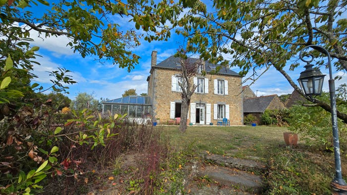 Évran : Maison 7 pièces à vendre