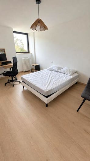 Rochefort-Montagne : Appartement 1 pièce à louer