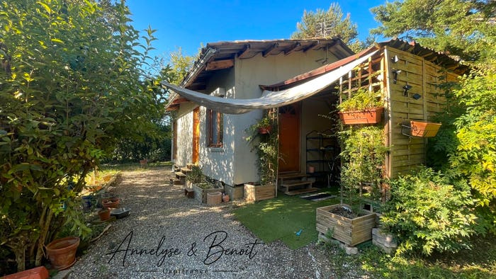 Le Poët : Maison 2 pièces à vendre