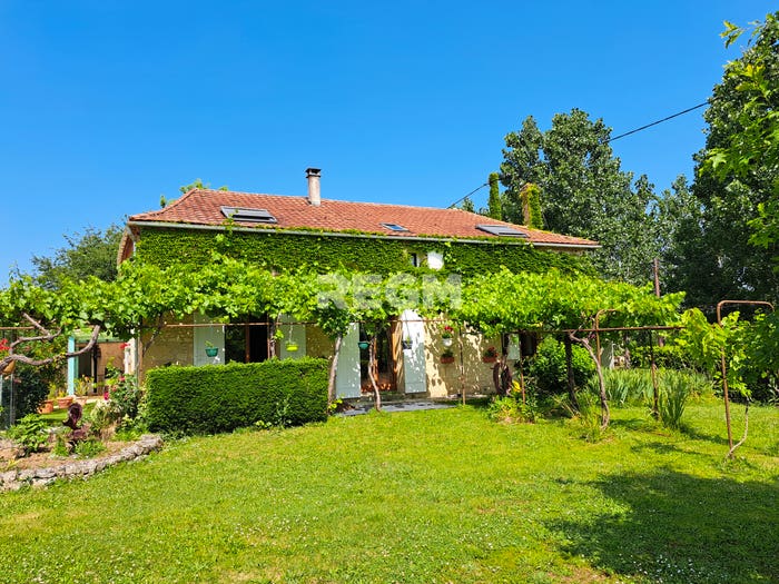 Maison 9 pièces à vendre à Gardonne