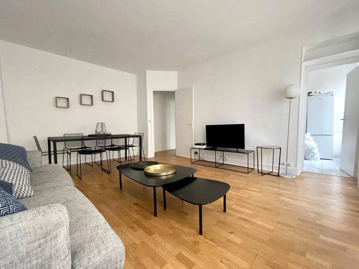 Bas Belleville, Paris 19ème arrondissement : Appartement 2 pièces à louer