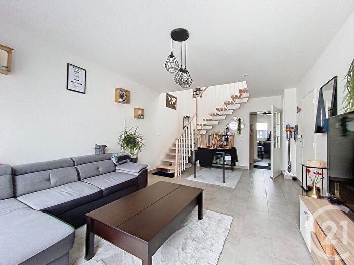 Maison 3 pièces à Montereau-Fault-Yonne, Ville haute, à vendre