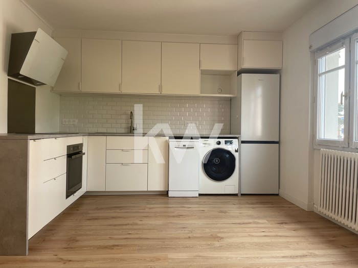 Appartement 2 pièces à vendre - Issy-les-Moulineaux, Les Epinettes, Le Fort, Les Hauts d'Issy