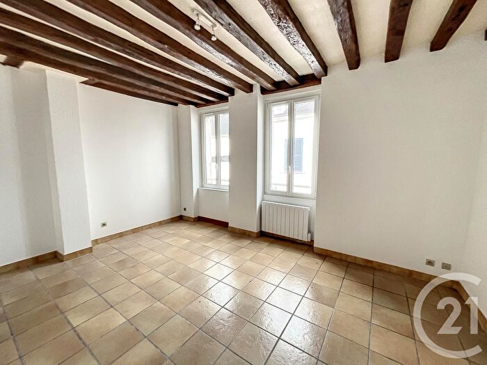Appartement 1 pièce à vendre - Montereau-Fault-Yonne, Ville basse