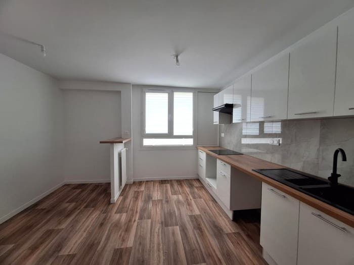 Trappes, Centre-ville, Jaurès, Gare - Appartement 3 pièces à vendre