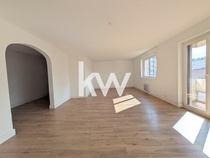 Saint-Étienne, Centre-ville, Peuple, Chavanelle : Appartement 4 pièces à vendre