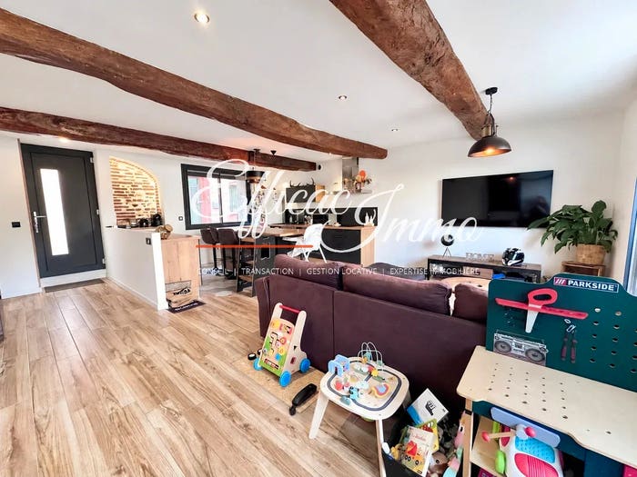 Villeneuve-la-Rivière : Maison 4 pièces à vendre