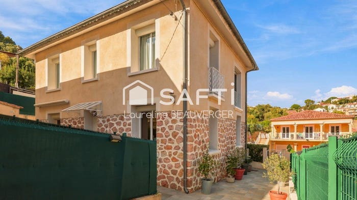 Maison 6 pièces à Hyères, Pyanet, à vendre