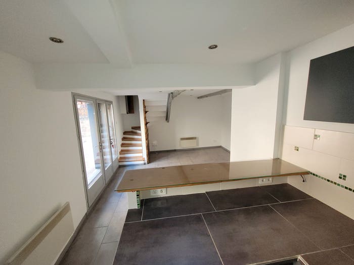 Maison 4 pièces à vendre à Fleury, Fleury