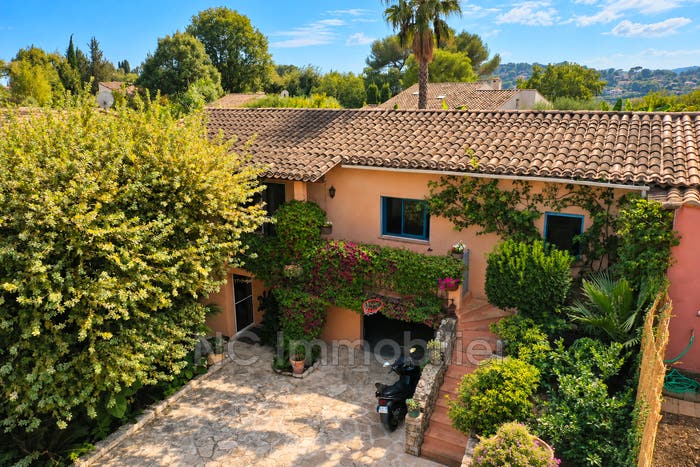 Biot : Maison 6 pièces à vendre