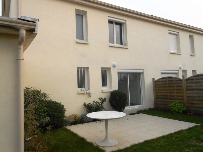Sully-sur-Loire - Maison 3 pièces à louer