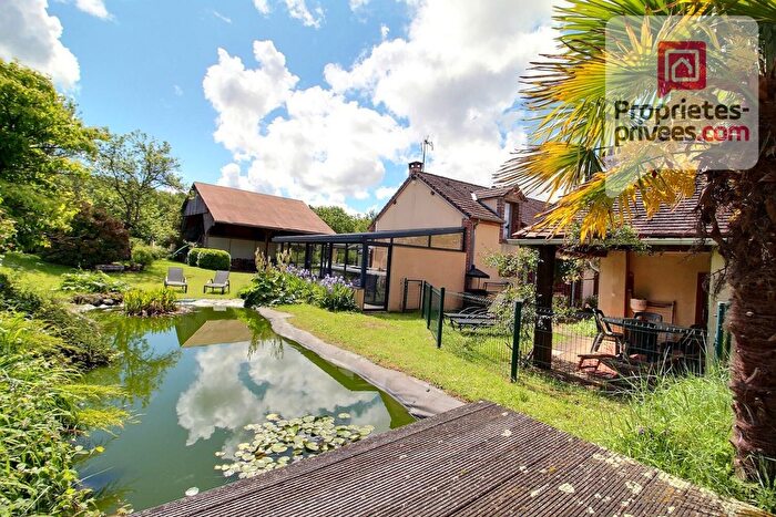 Maison 10 pièces à Châtillon-Coligny, à vendre