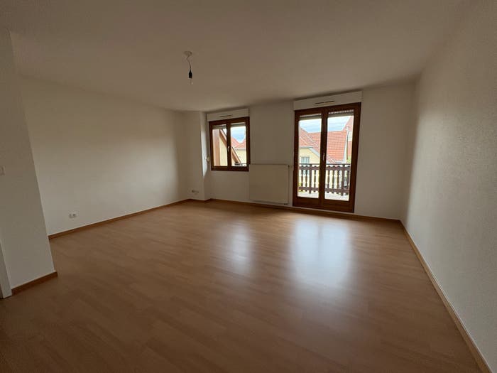 Hagenthal-le-Bas : Appartement 4 pièces à louer