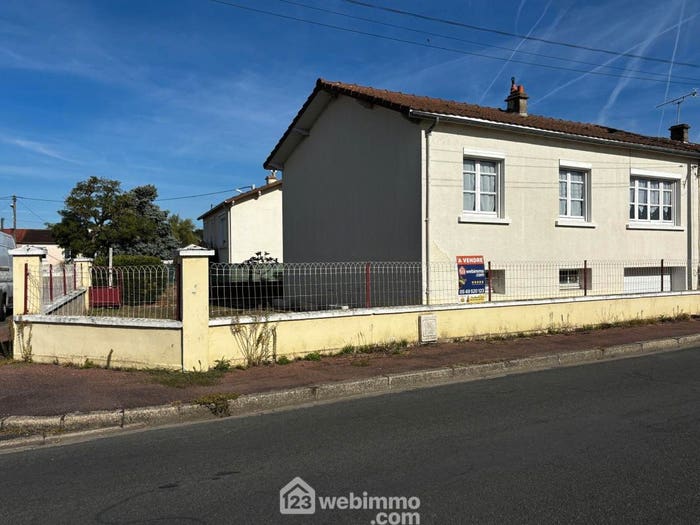 Maison 4 pièces à vendre à Châtellerault, Est