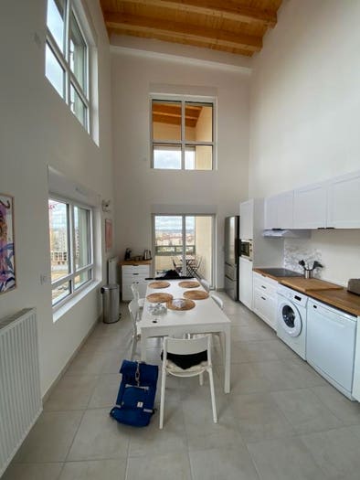 Appartement 1 pièce à Bordeaux, Gare Saint-Jean, à louer