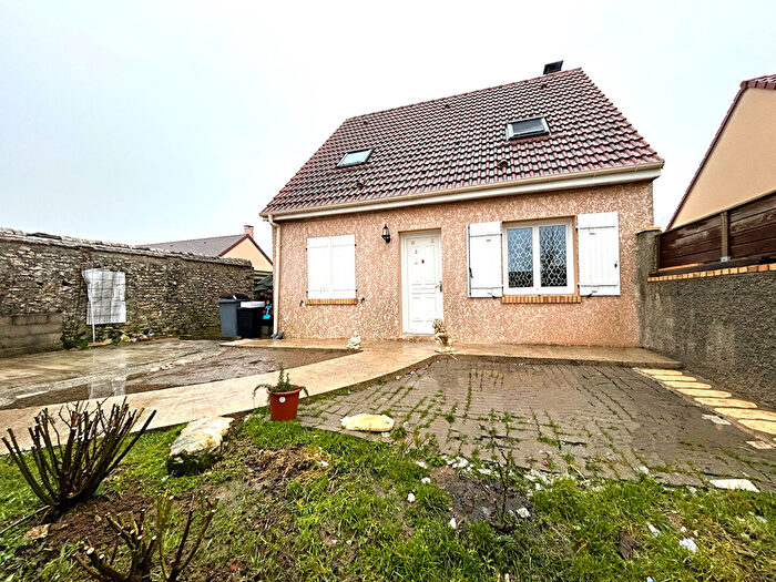 Maison 6 pièces à Mérobert, à vendre