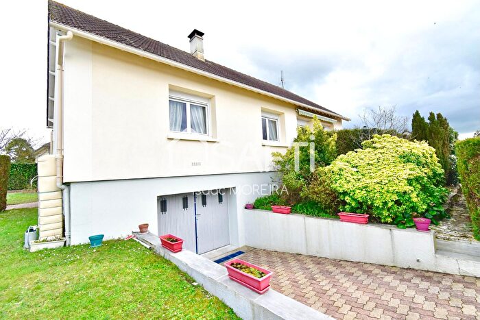 Bréval - Maison 6 pièces à vendre