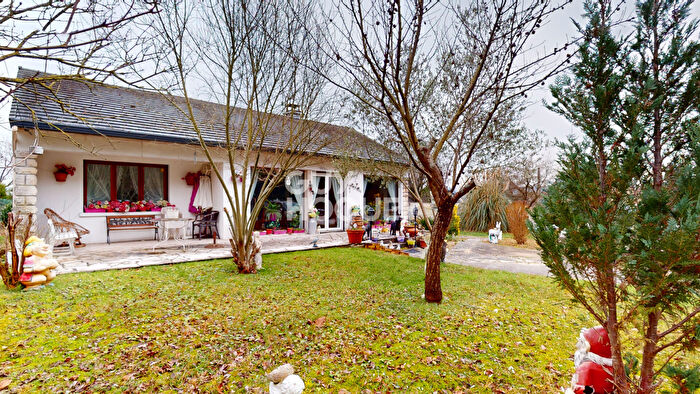 Maison 5 pièces à vendre à Breux-Jouy