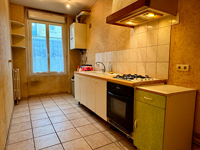 Appartement 2 pièces à Étampes, Centre-Ville, à vendre