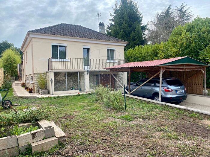 Maison 5 pièces à Le Val-Saint-Germain, à vendre